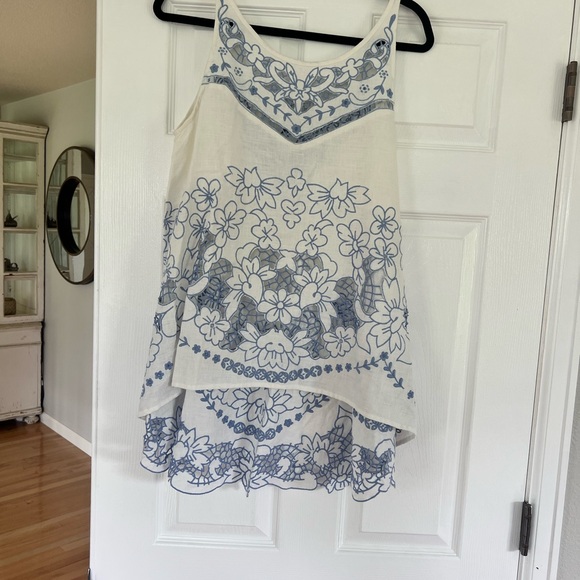 HD in Paris | Tops | Anthropologie Hd In Paris Blue And White ...